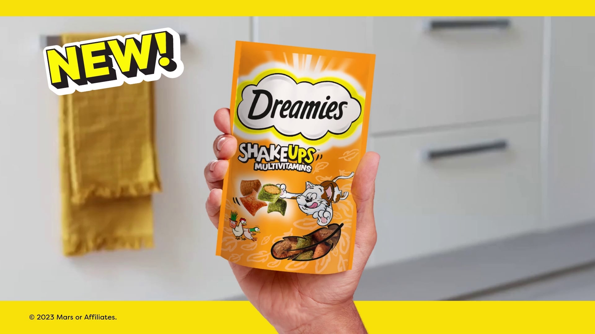 Europe's #1 Cat Treat | DREAMIES™